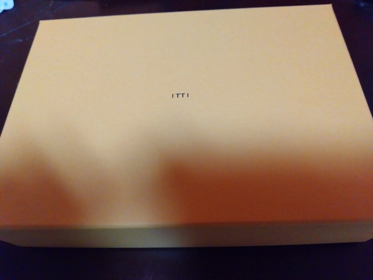 Yahoo!オークション - 美品 ITTI【一番人気】CRISTY STUFFING MID WLT ...