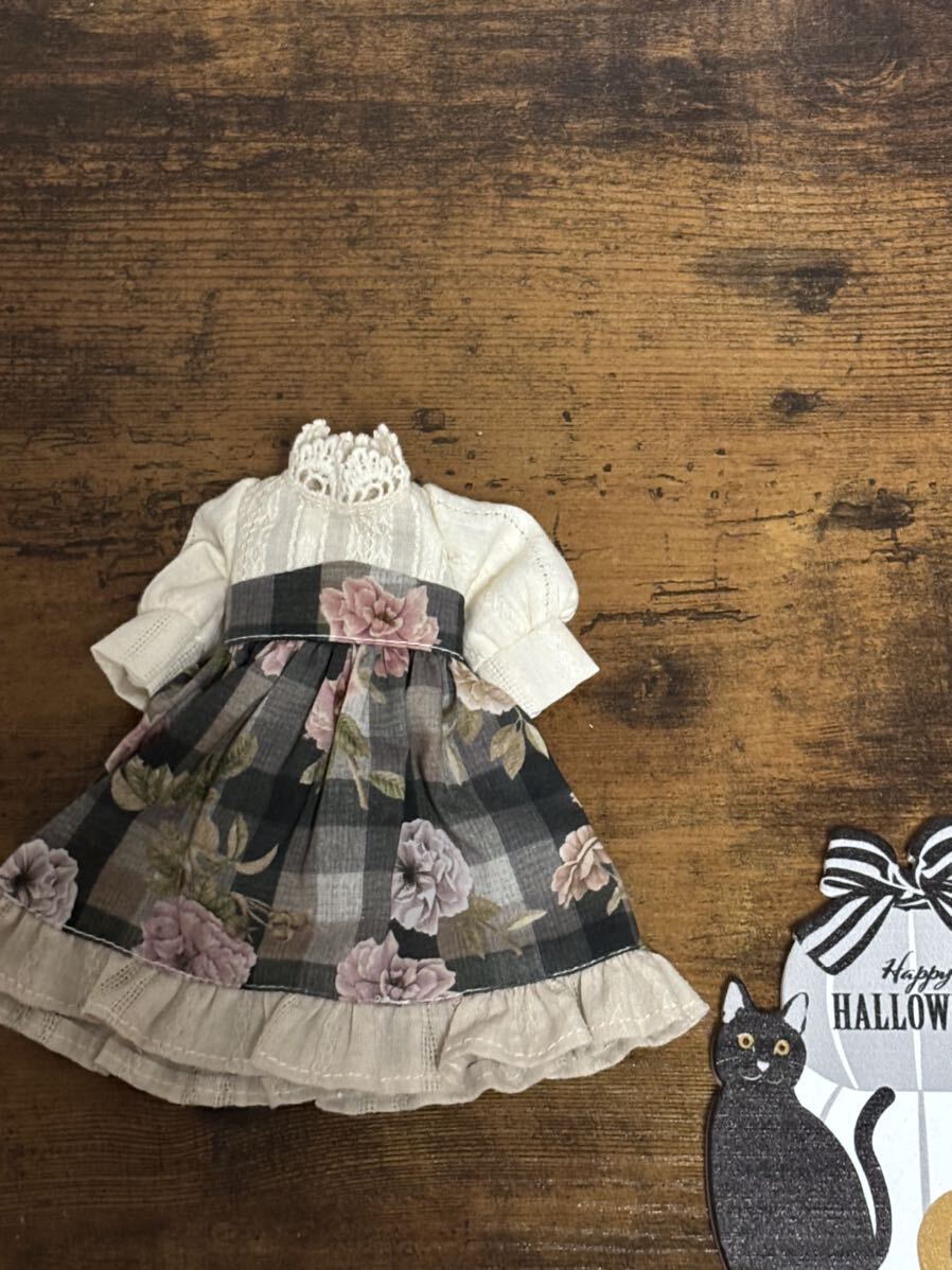 Yahoo!オークション - ブライスさんのお洋服 アウトフィット 洋服 Blyt...