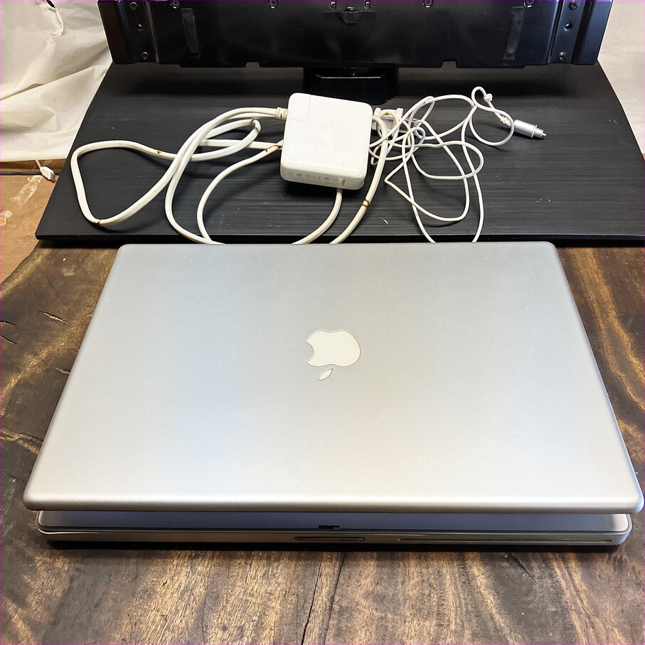 アルミニウム Apple PowerBook G4 1Ghz 512MB 実働品 アルミニウム Apple PowerBook G4 1Ghz 512MB 実働品