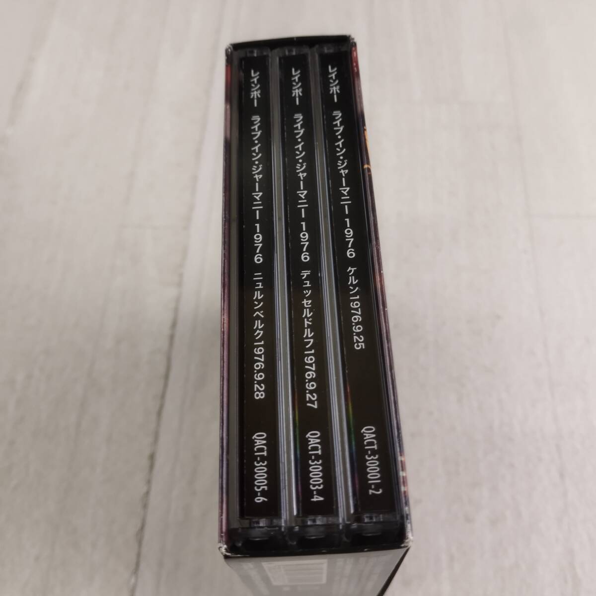 Yahoo!オークション - 2C16 CD CD レインボー ライブ・イン・ジャーマ...