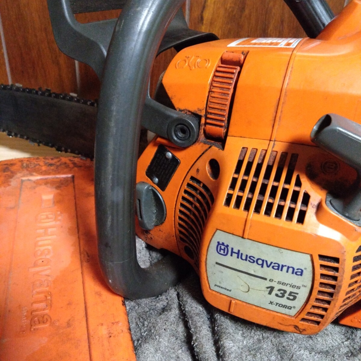 Yahoo!オークション - ハスクバーナ【エンジン式チェンソー 135e】35cm...