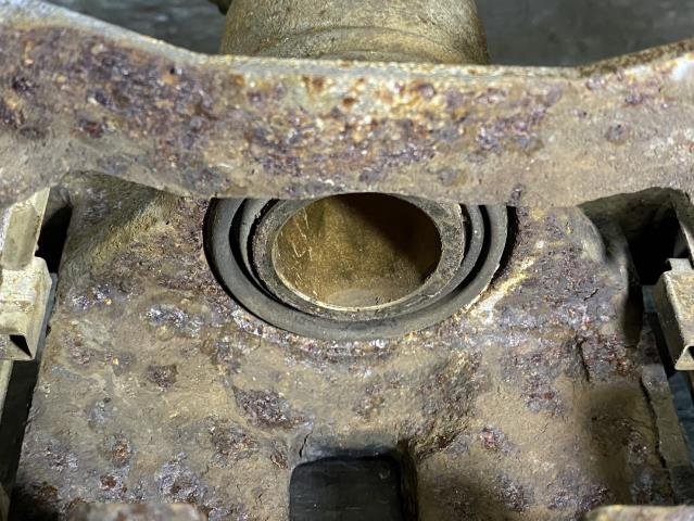 Yahoo!オークション - インプレッサ GF-GC8 WRX F型 純正 リア ブレー...