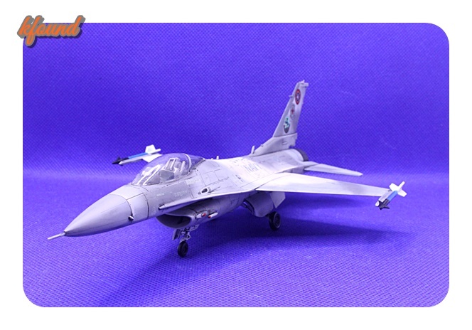 Yahoo!オークション - F-16N FIGTING FALCON TOPGUN F－16フ...