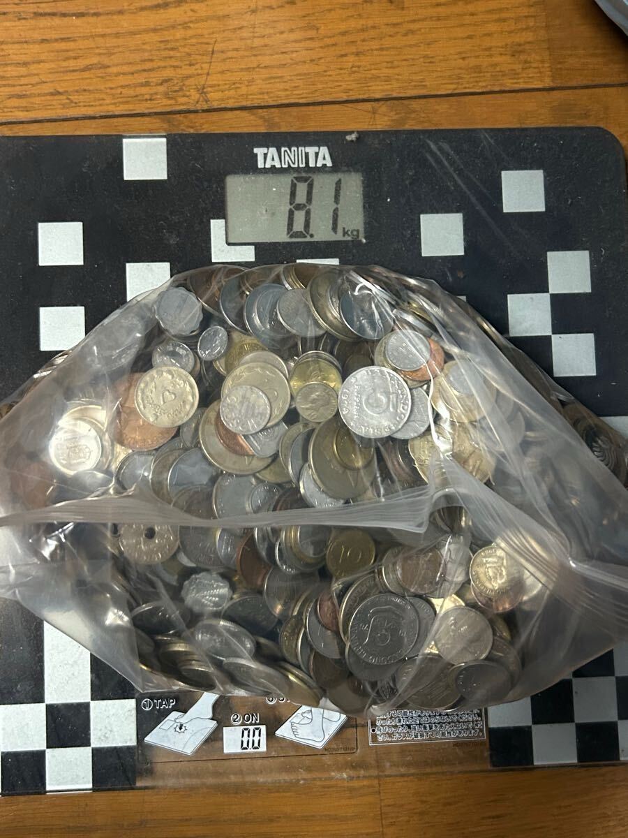 Yahoo!オークション - さまざまな外国のコイン 風袋込みで8.1kg 注意事...