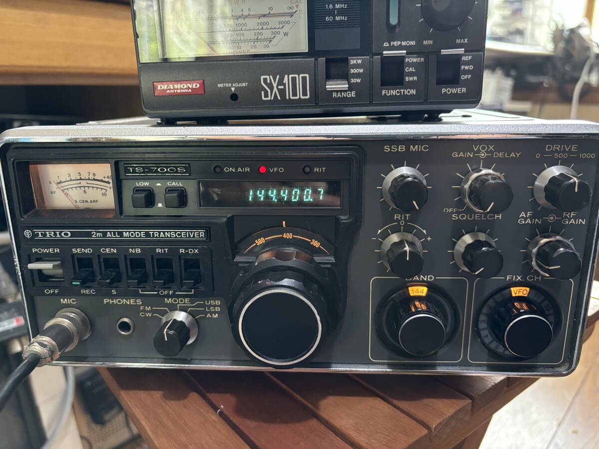 Yahoo!オークション - TRIO TS-700S 2m オールモード トランシーバー ...