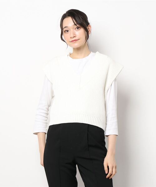 Yahoo!オークション - 「EMODA」 Vネックニット FREE ホワイト レディ...