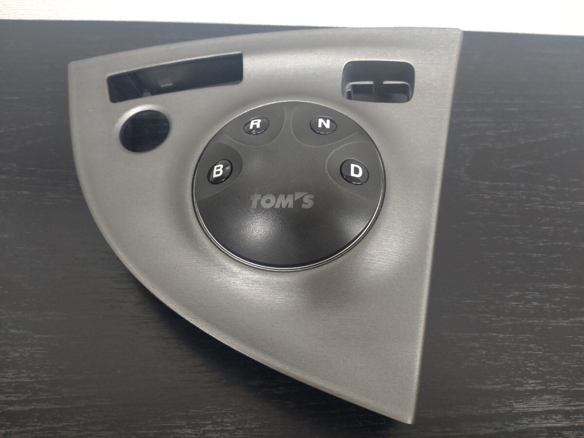 Yahoo!オークション - ＃トヨタ＃トムス＃TOM'S＃プリウス＃ZVW30プリ...