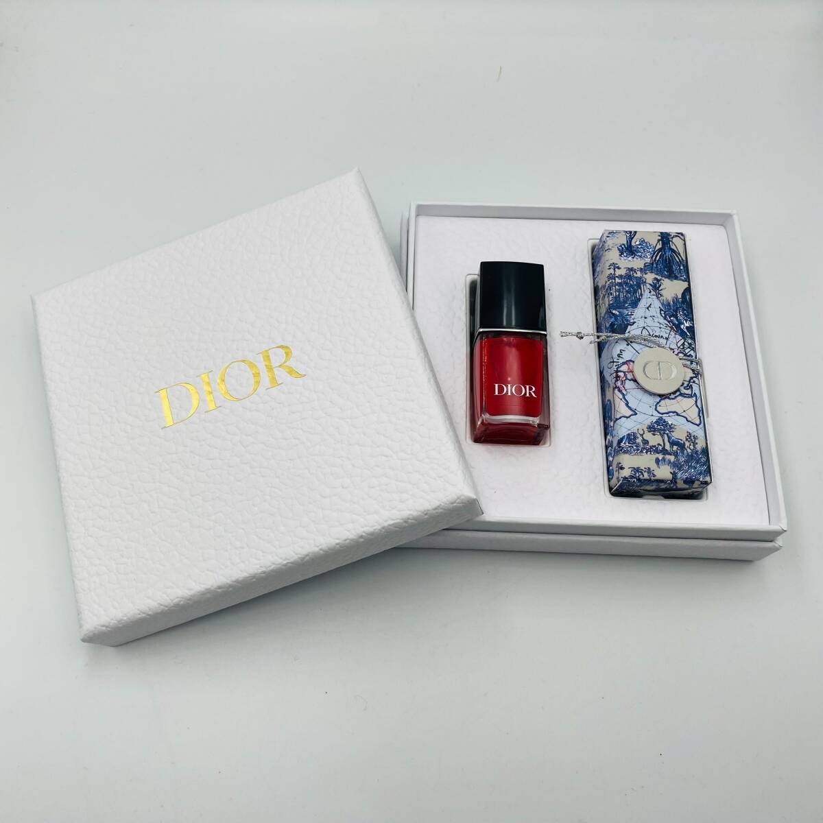 Yahoo!オークション - A87894 Dior ディオール バースデーギフト ヴェ...