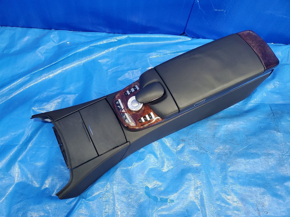 センターコンソール ベンツ S550 ロング W221 前期 DBA-221171 2006y(メルセデス・ベンツ用)｜売買されたオークション情報、yahooの商品情報をアーカイブ公開 ...