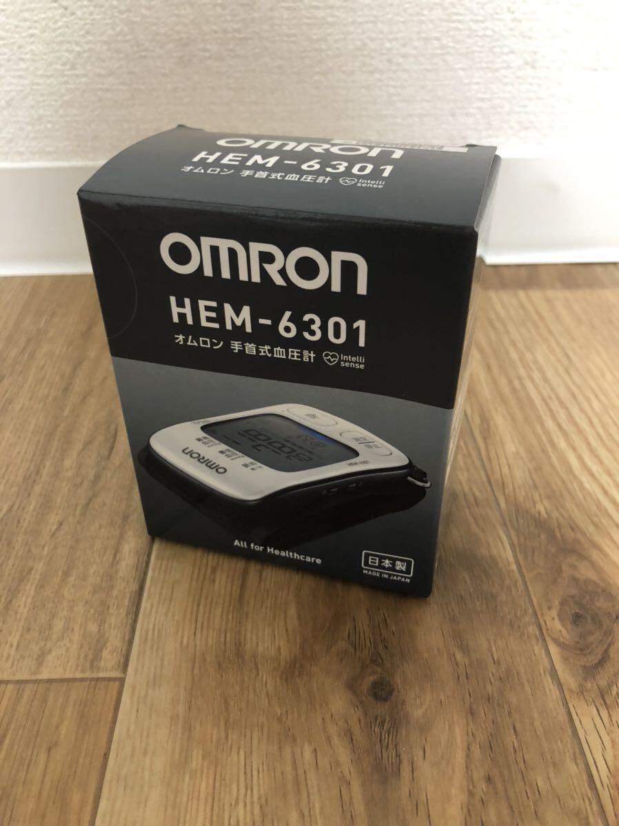 Yahoo!オークション - OMRON オムロン 手首式血圧計 HEM-6301