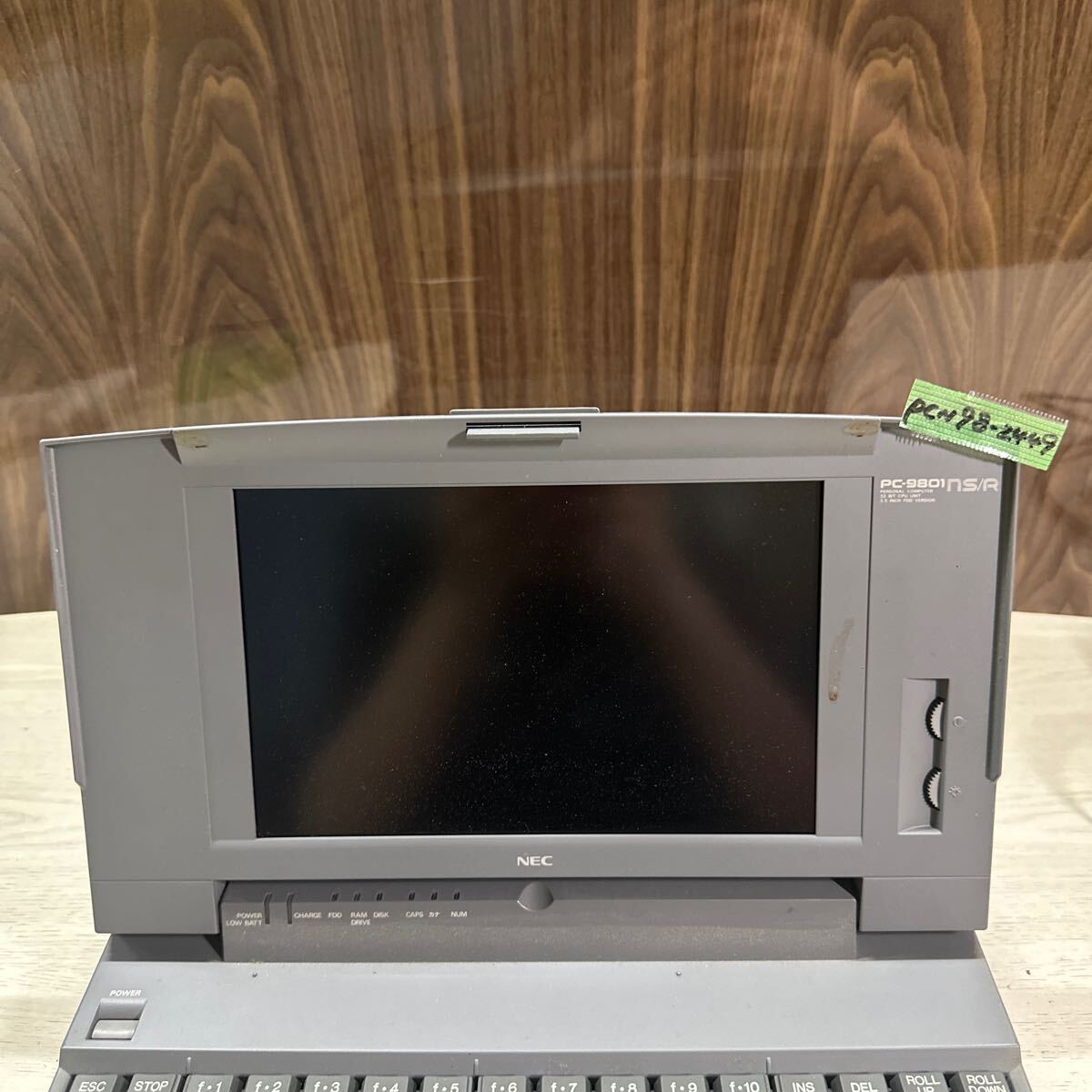 PCN98-2449 激安 PC98 ノートブック NEC PC-9801NS/R 通電不可 ジャンク 同梱可能(ノートブック)｜売買されたオークション情報、yahooの商品情報をアーカイブ ...