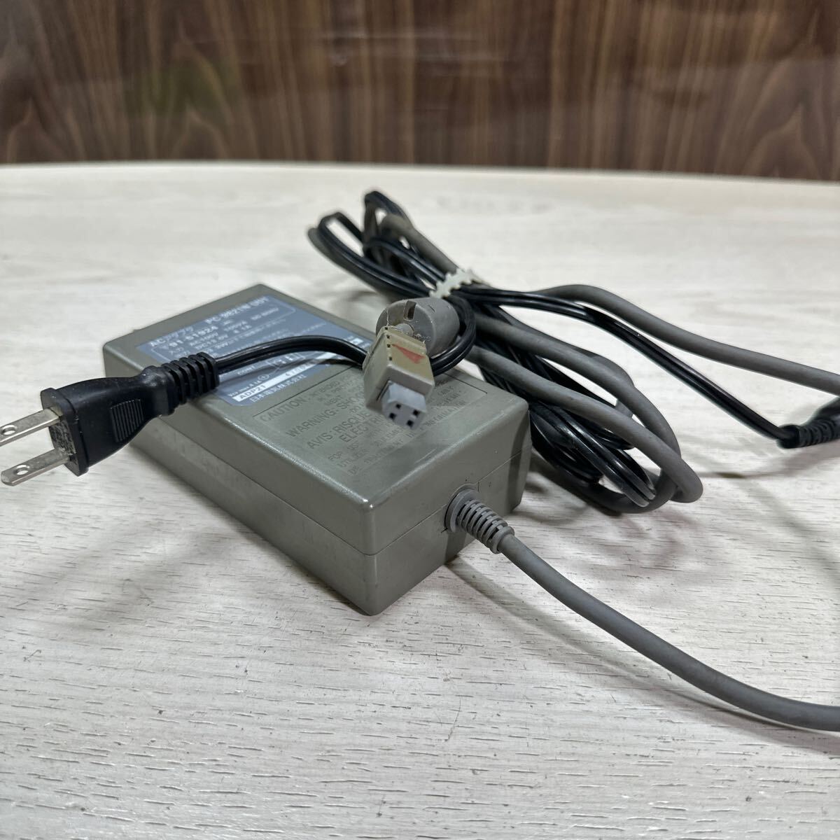 Yahoo!オークション - MYM-1291 激安 PC98 ACアダプター PC-9821N-U01 ...