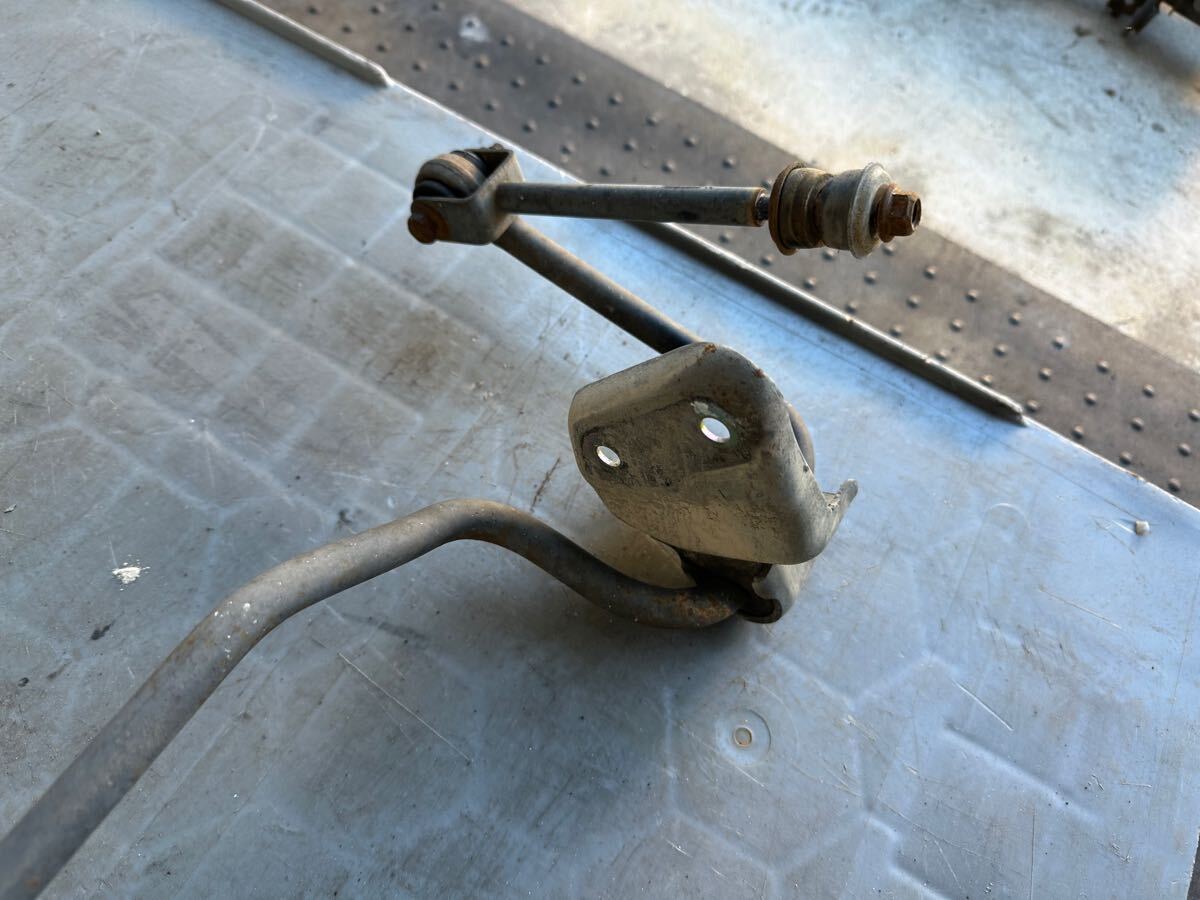 Yahoo!オークション - 管(692 KK3 ヴィヴィオ RX-R リア スタビライザー