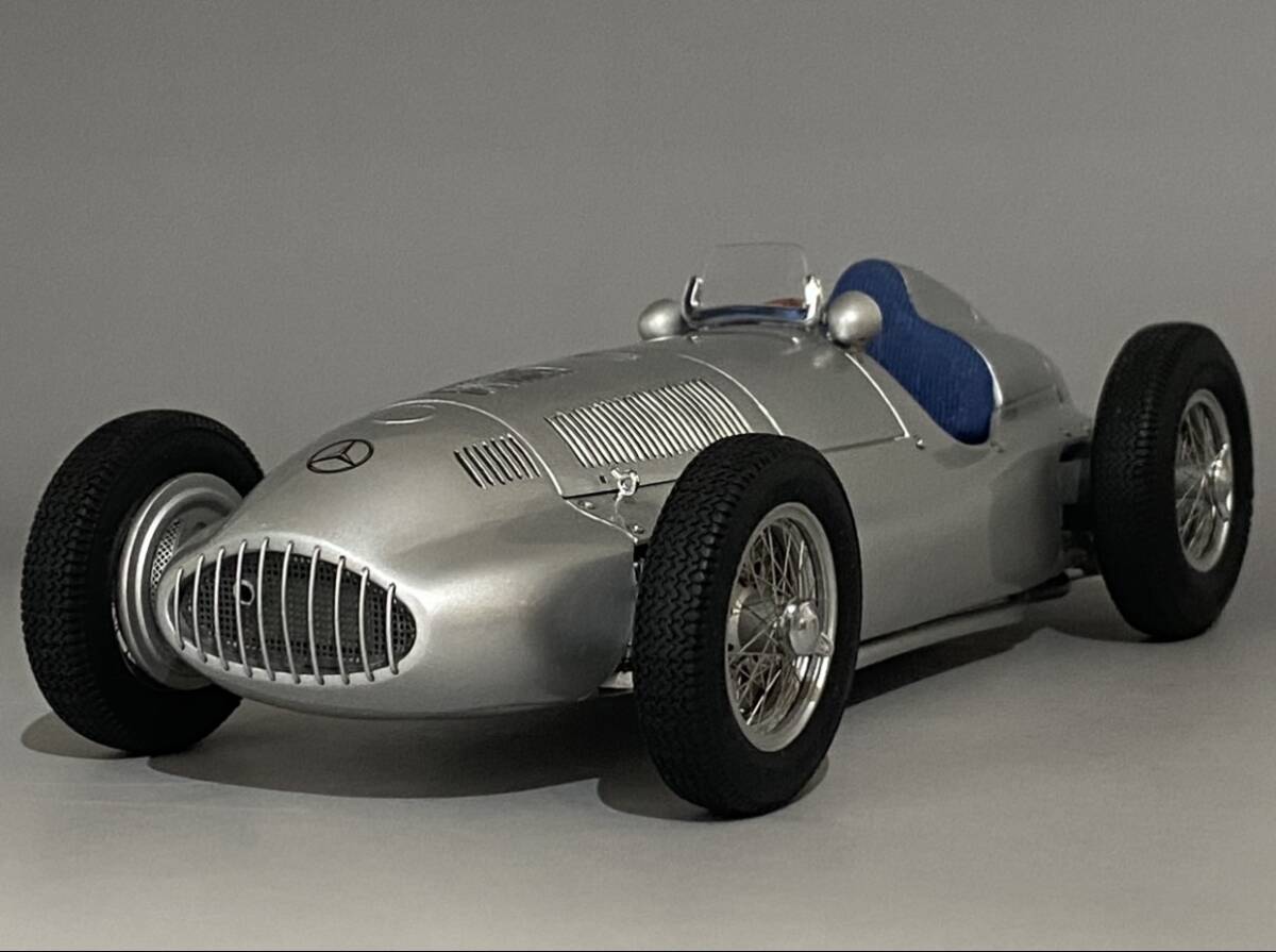 Yahoo!オークション - CMC 1/18 Mercedes Benz W165 “Voituerette” 1...