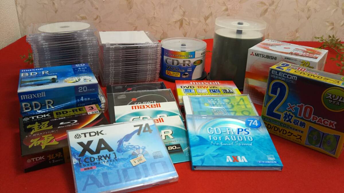 10OL1428 大量 DVD/CD-R/ブルーレイetc まとめて200枚以上(その他)｜売買されたオークション情報、yahooの商品情報をアーカイブ公開 - オークファン（aucfan.com）