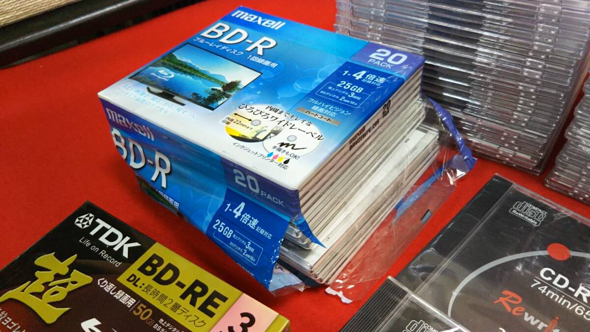 Yahoo!オークション - 10OL1428 未使用 大量 DVD/CD-R/ブルーレイetc ...