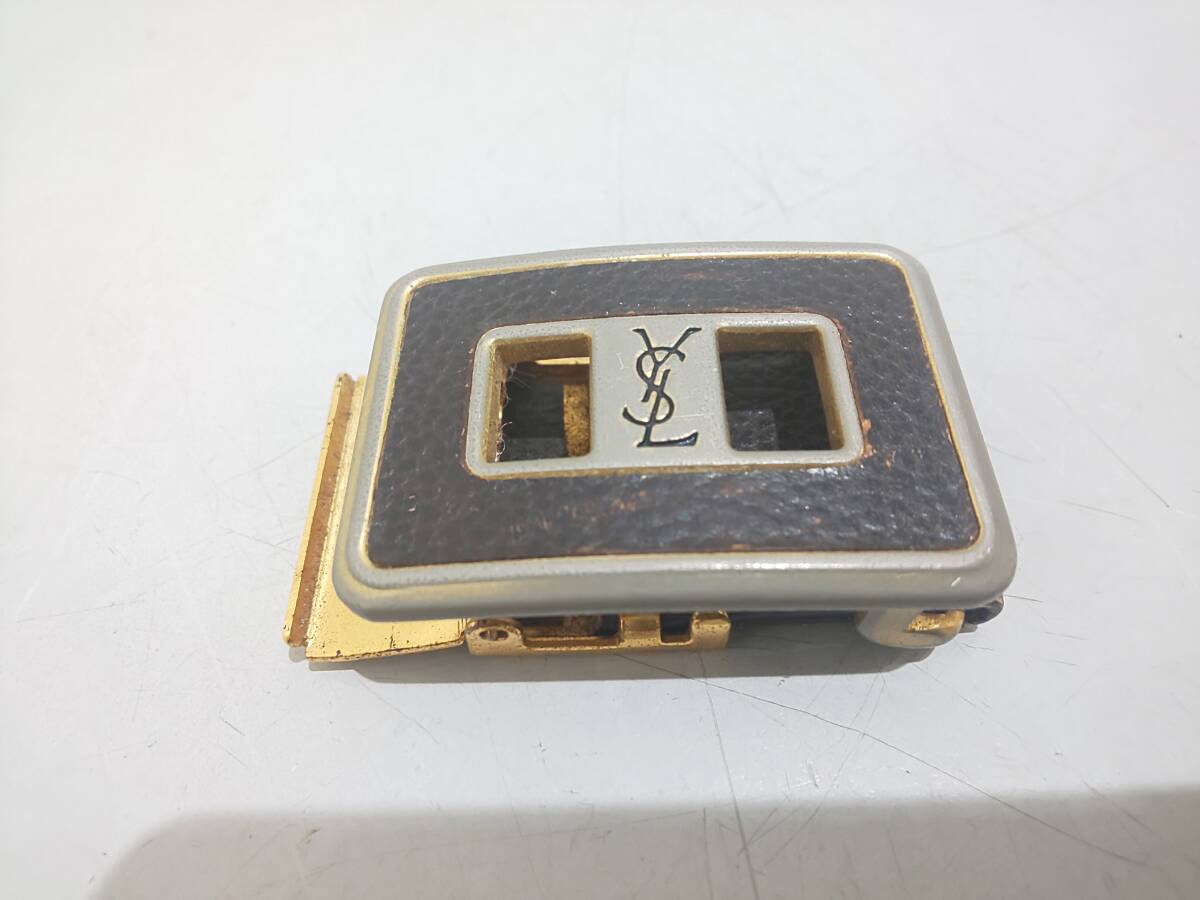 61774 YVESSAINTLAURENT イヴサンローラン バックルのみ YSL(その他)｜売買されたオークション情報、yahooの商品情報をアーカイブ公開 - オークファン（aucfan ...