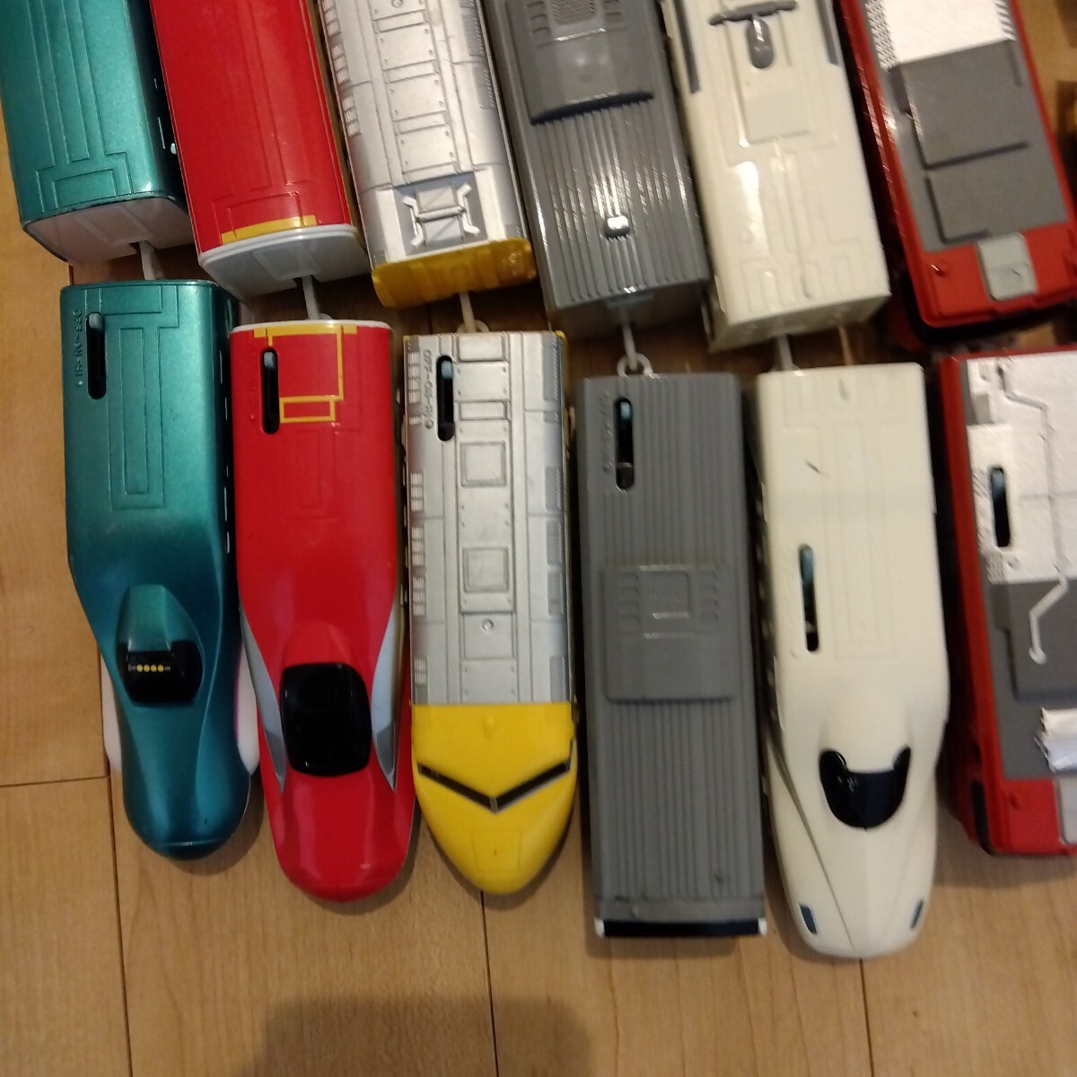 Yahoo!オークション - プラレール動力車6台セット【170A】