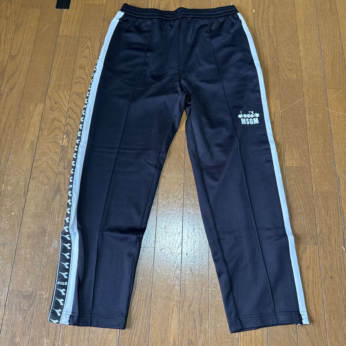 Yahoo!オークション - diadora / MSGMトラックパンツ