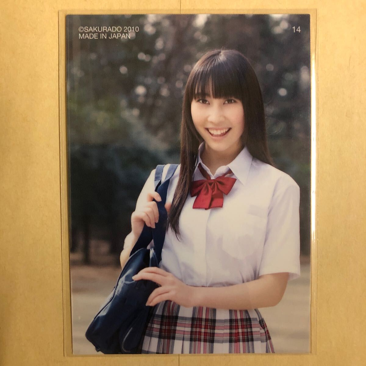 Yahoo!オークション - AKB48 JKT48 近野莉菜 2010 さくら堂 トレカ ア...