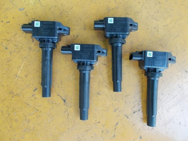 Yahoo!オークション - マツダ ロードスター RS ND5RC - 純正 イグニッ...