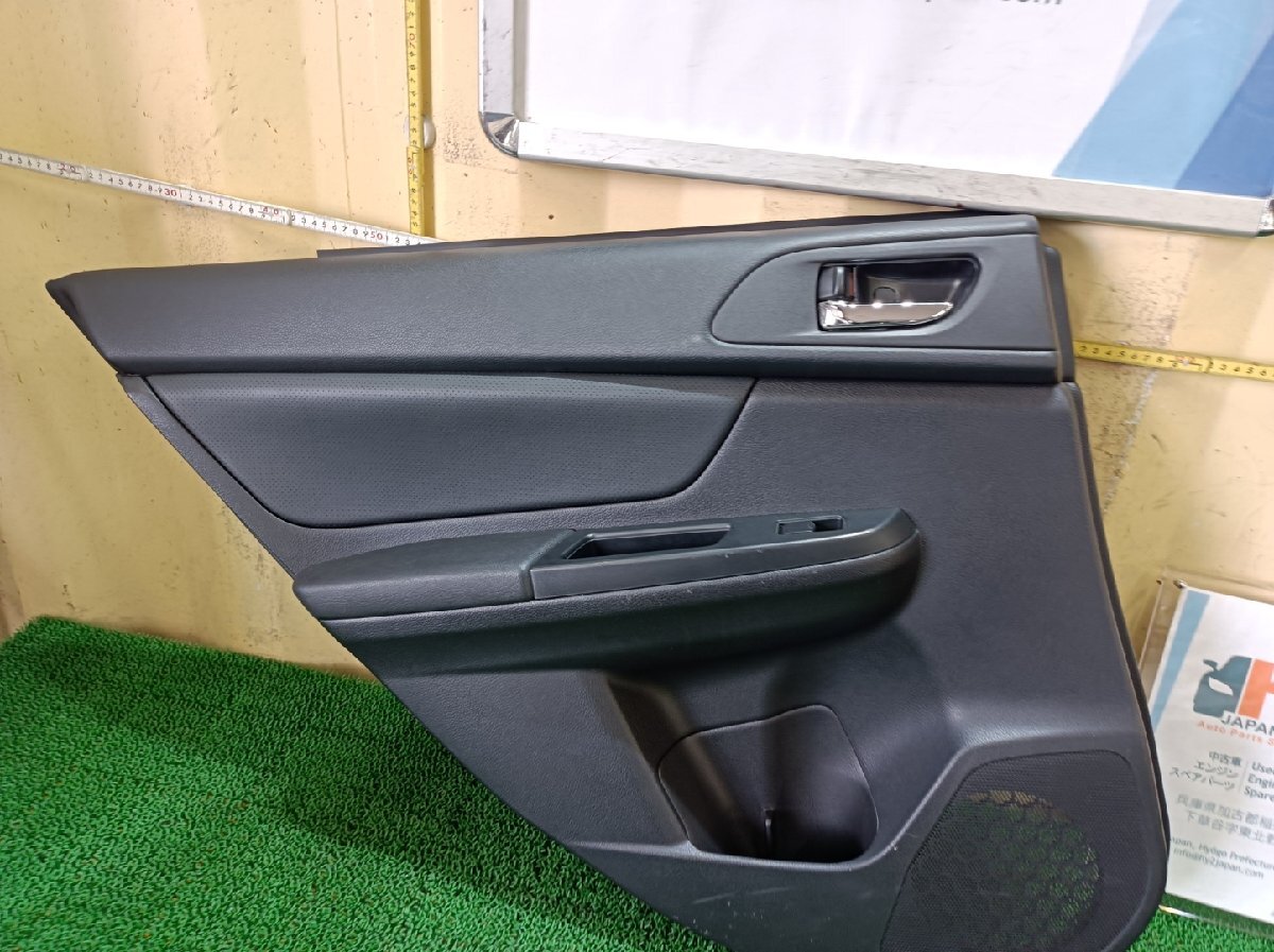 Yahoo!オークション - スバル 左 リアドアトリム インプレッサ DBA-GJ7...