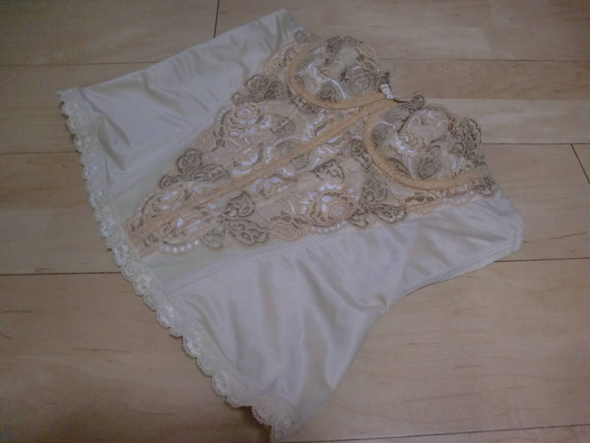 Yahoo!オークション - 44-527 マルコ ロングブラジャー E70