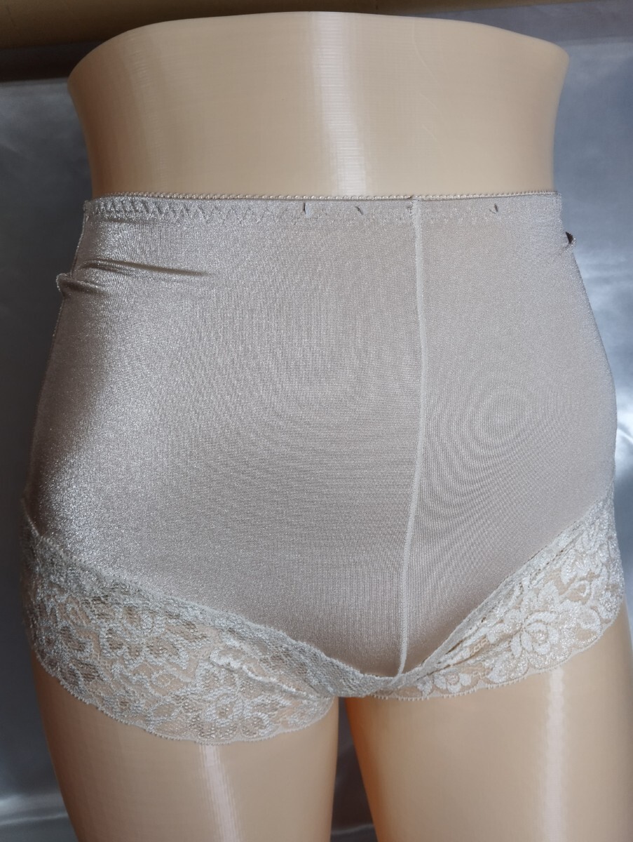 Yahoo!オークション - ガードル 76サイズ 未使用品【G405】