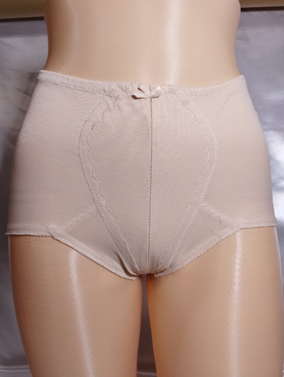 Yahoo!オークション - アツギ ガードル 82サイズ 【G783】