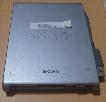 Yahoo!オークション - USB 3.5インチFDD Sony 3.5" FLOPY DISK DRIV...