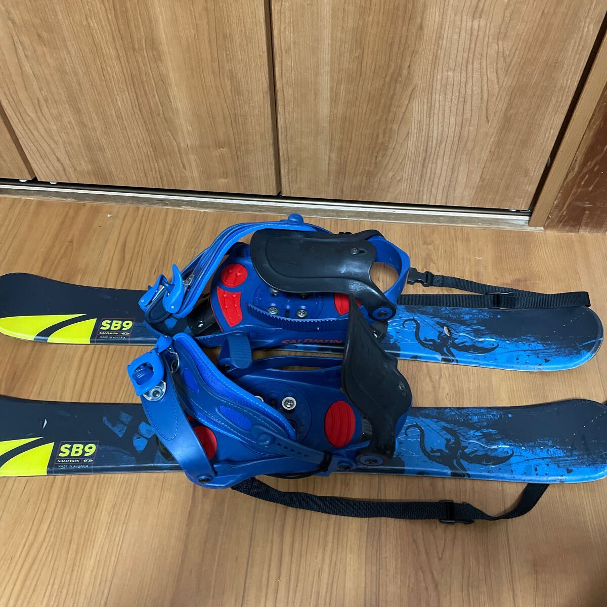 Yahoo!オークション - SALOMON サロモン SB9 ショートスキー スキー板 ...