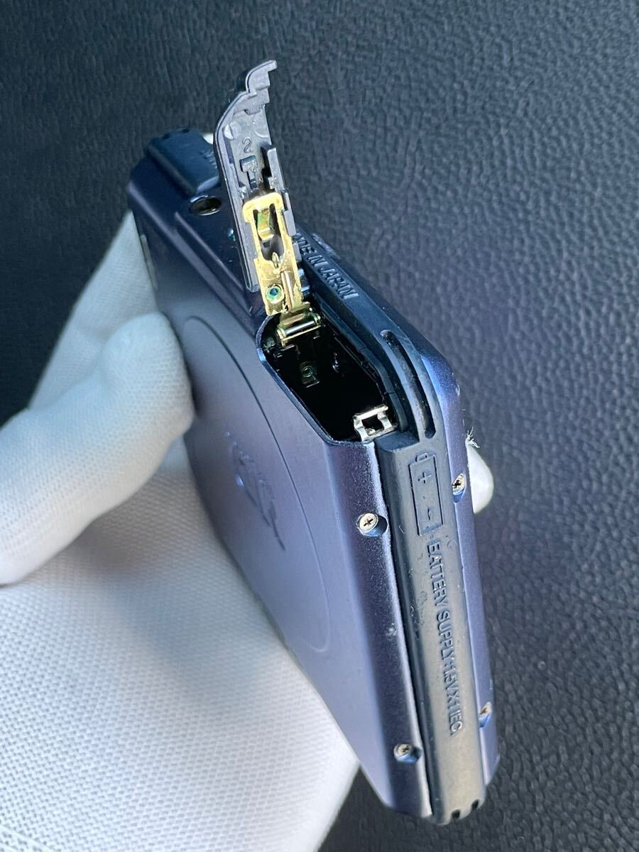 Yahoo!オークション - SONY ソニー MDウォークマン MZ-E44 WALKMAN 中...