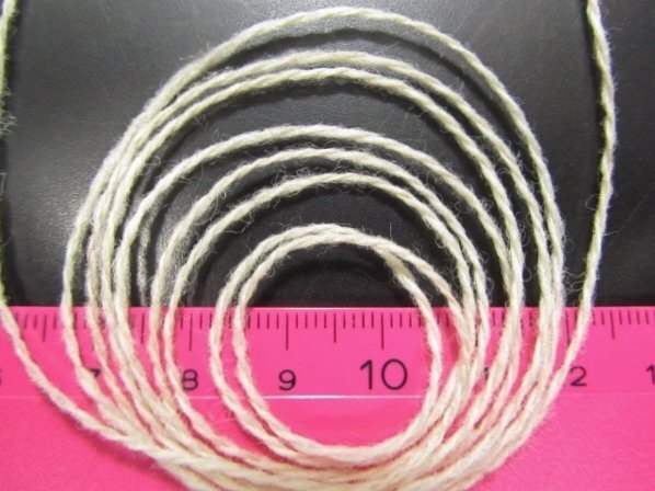 Yahoo!オークション - 毛糸・ウール100%・ベージュ系 880g No 802