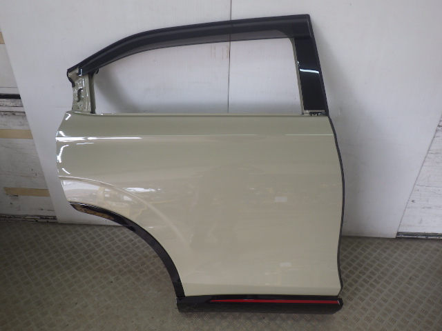 Yahoo!オークション - 【Y02】 RV3 RV4 RV5 RV6 VEZEL ヴェゼル 右 リ...