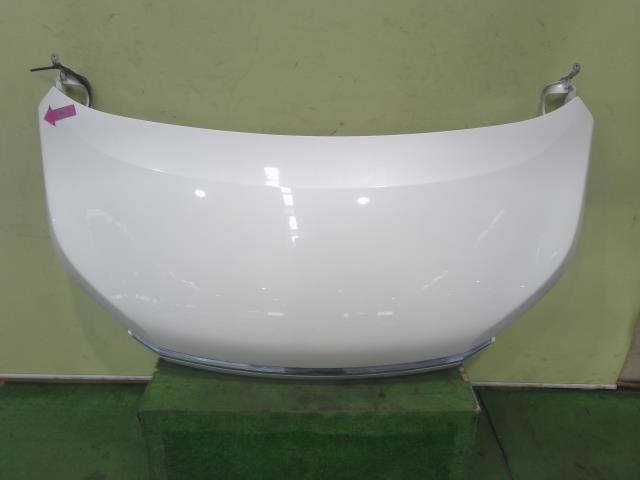 Yahoo!オークション - 中古 ノア DBA-ZRR85G ボンネットフード 3ZR-FAE...