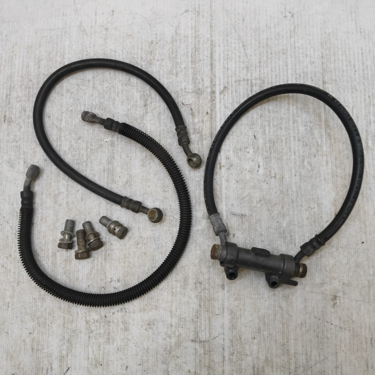 0824-106 カワサキ Z400FX Z550FX Z400GP GPZ400F Z250FT 純正フロント ブレーキジョイント ブレーキホース(カワサキ用)｜売買されたオークション情報 ...