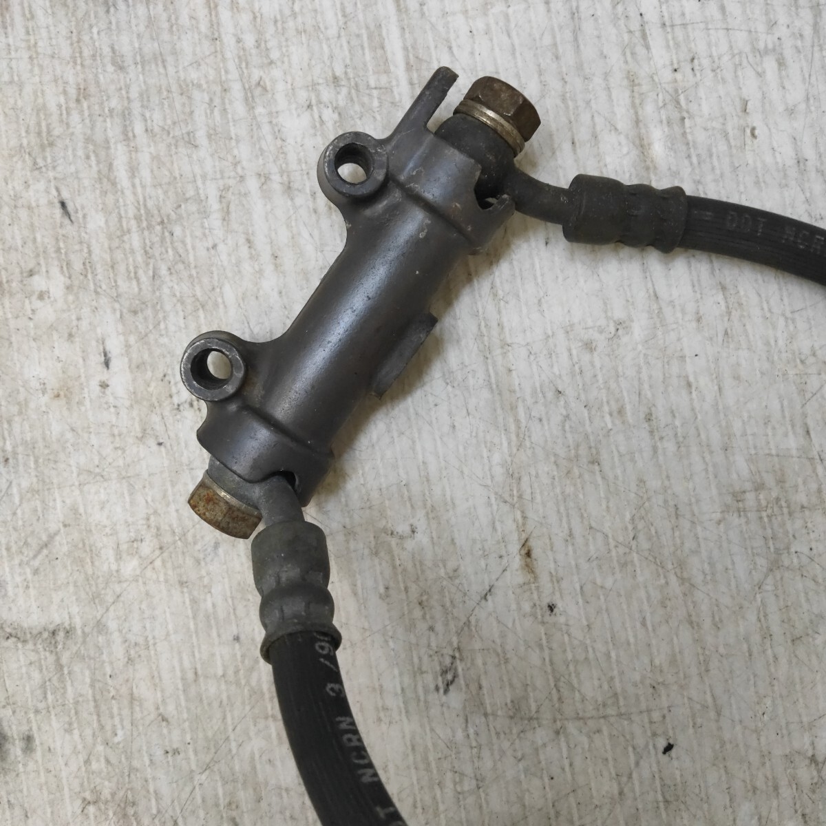 0824-106 カワサキ Z400FX Z550FX Z400GP GPZ400F Z250FT 純正フロント ブレーキジョイント ブレーキホース(カワサキ用)｜売買されたオークション情報 ...