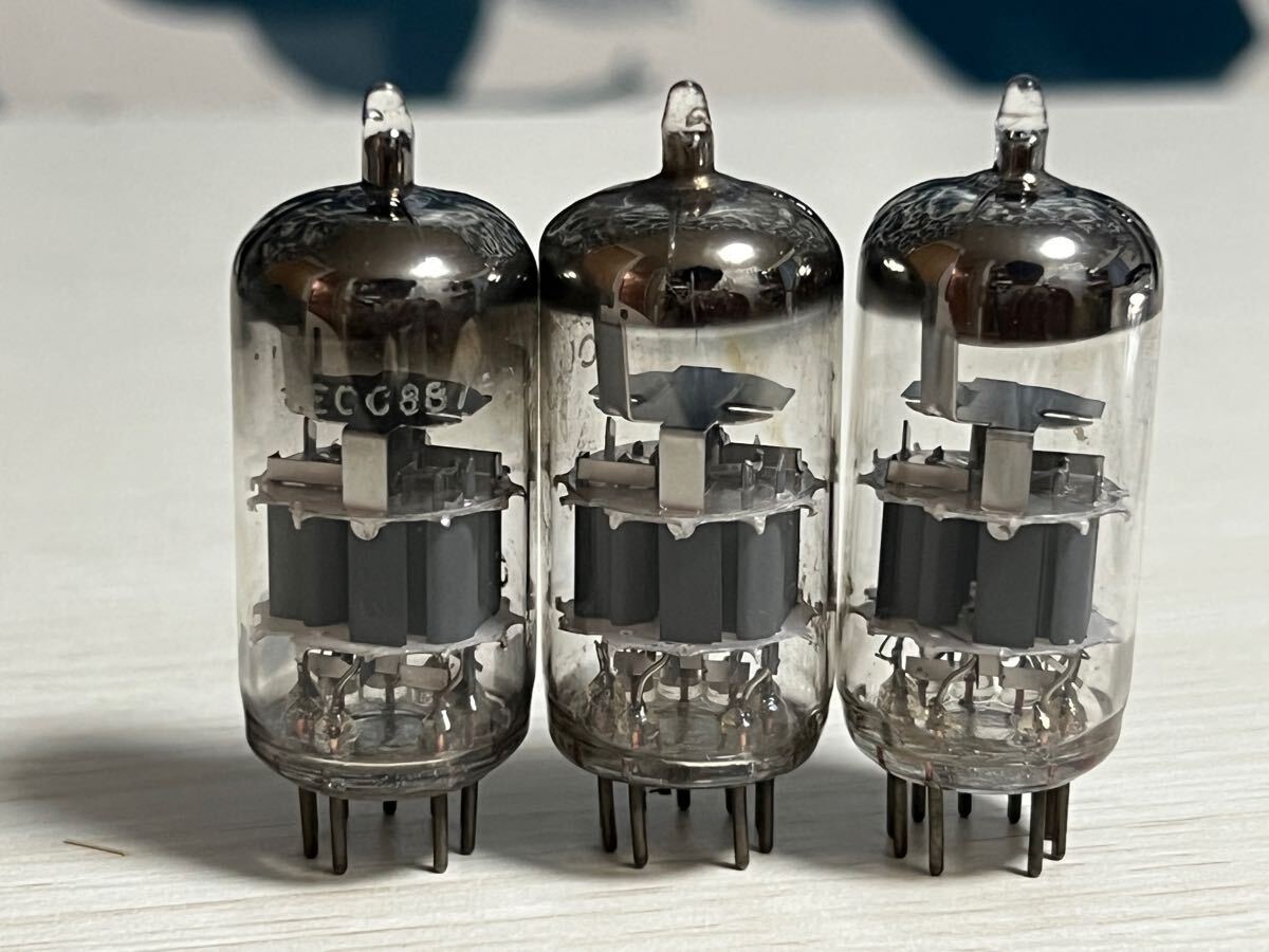Yahoo!オークション - ECC88 3本 AMPEREX 6DJ8 印字消え 試験済み 真空...