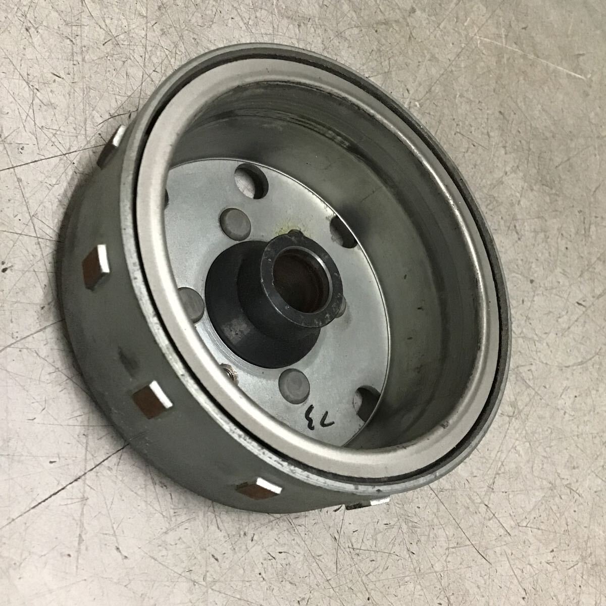 Yahoo!オークション - j54-10 スズキ レッツ4 CA45A ジェネレーター フ...