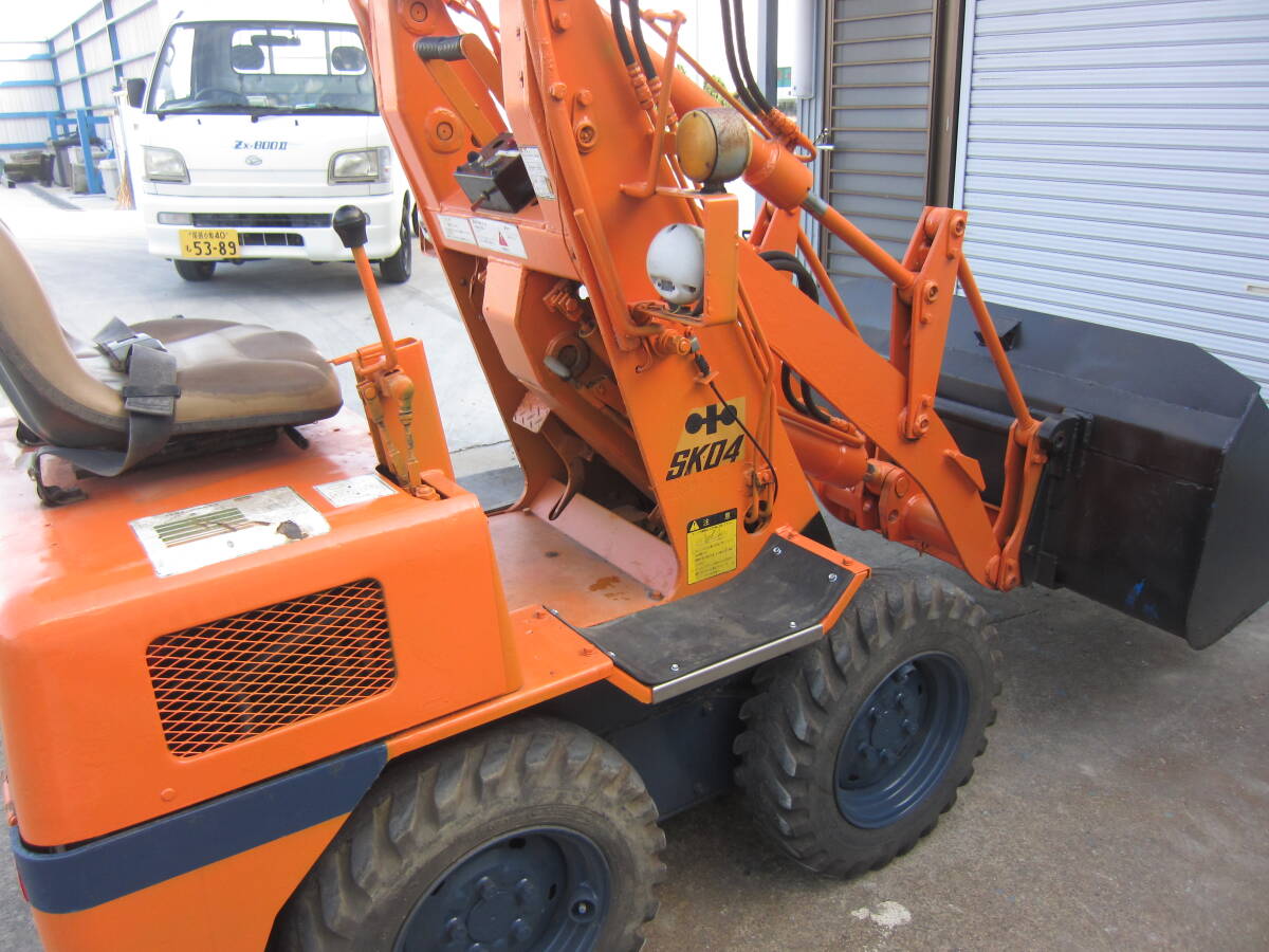 Yahoo!オークション - タイヤシヨベルホイールローダーコマツSK04 デー...