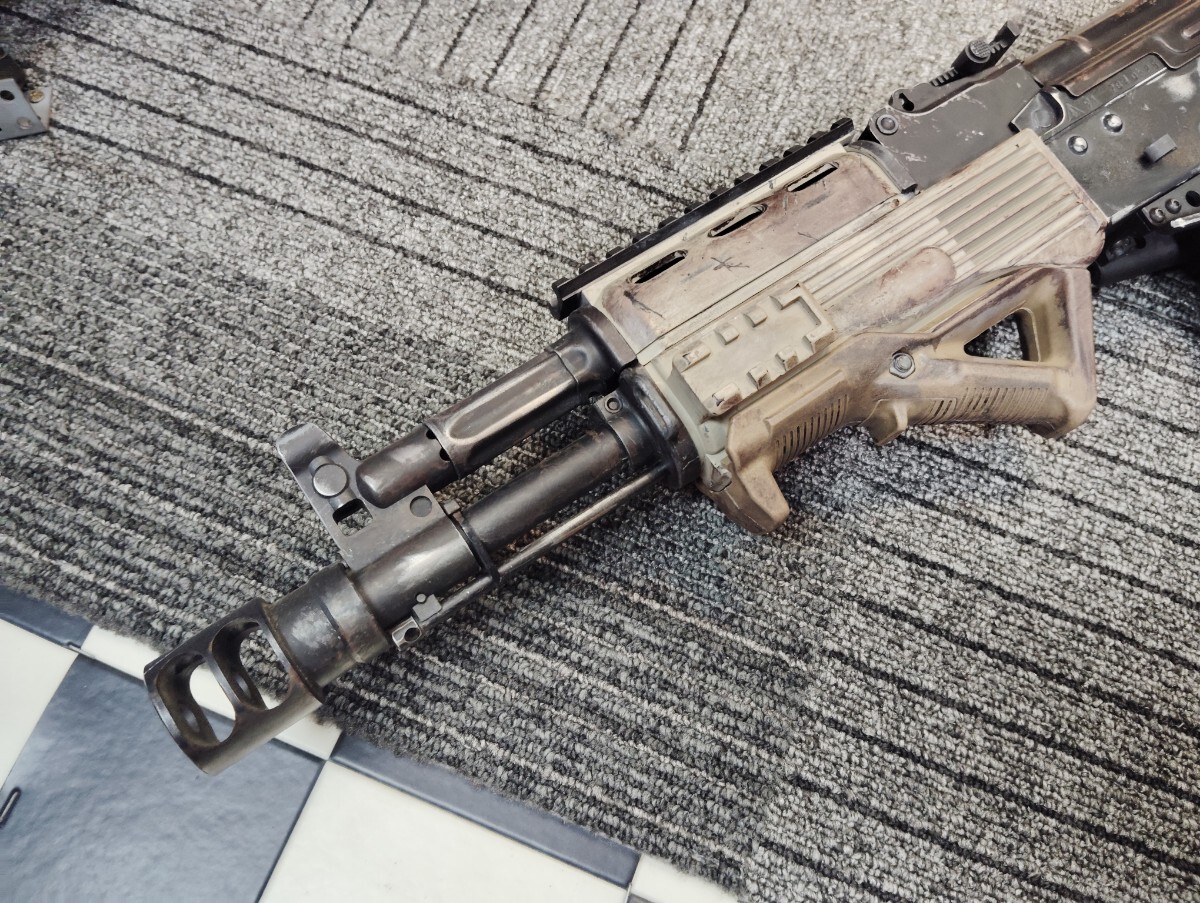 東京マルイ 次世代電動ガン AK-47 ウェザリング加工 - メルカリ 東京マルイ 次世代電動ガン AK-47 ウェザリング加工 - メルカリ