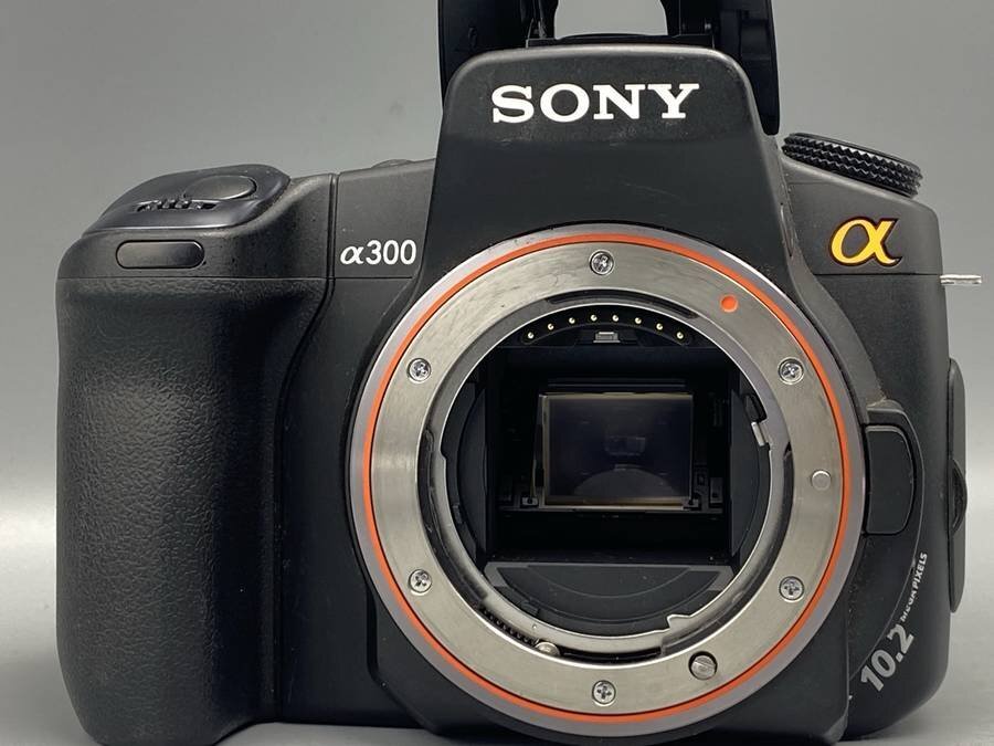 SONY α300 DSLR-A300 デジタル一眼レフカメラボディ 現状品(ソニー)｜売買されたオークション情報、yahooの商品情報をアーカイブ公開 - オークファン（aucfan.com）