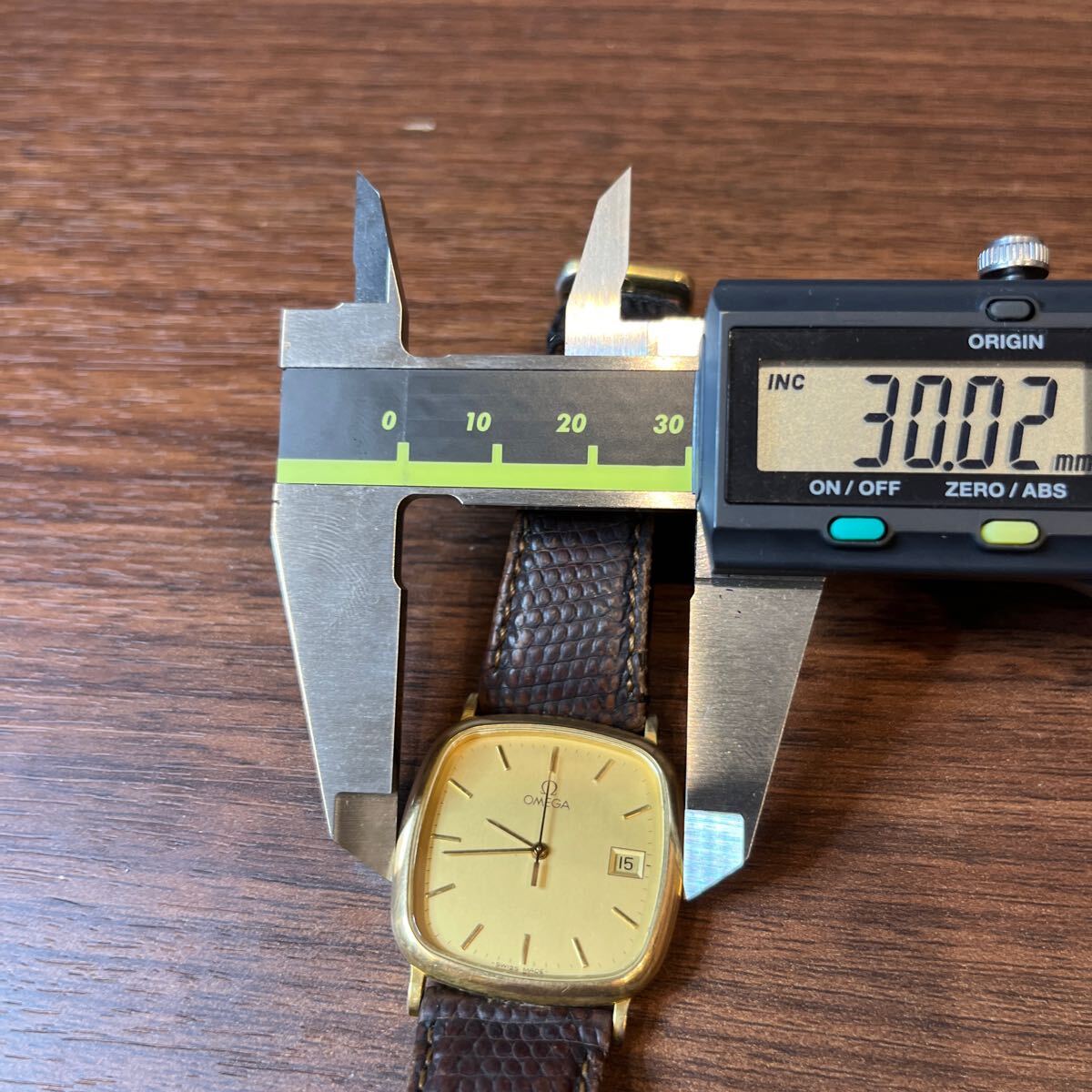 Yahoo!オークション - A1049/OMEGA デビル クォーツ 腕時計 オメガ 595...