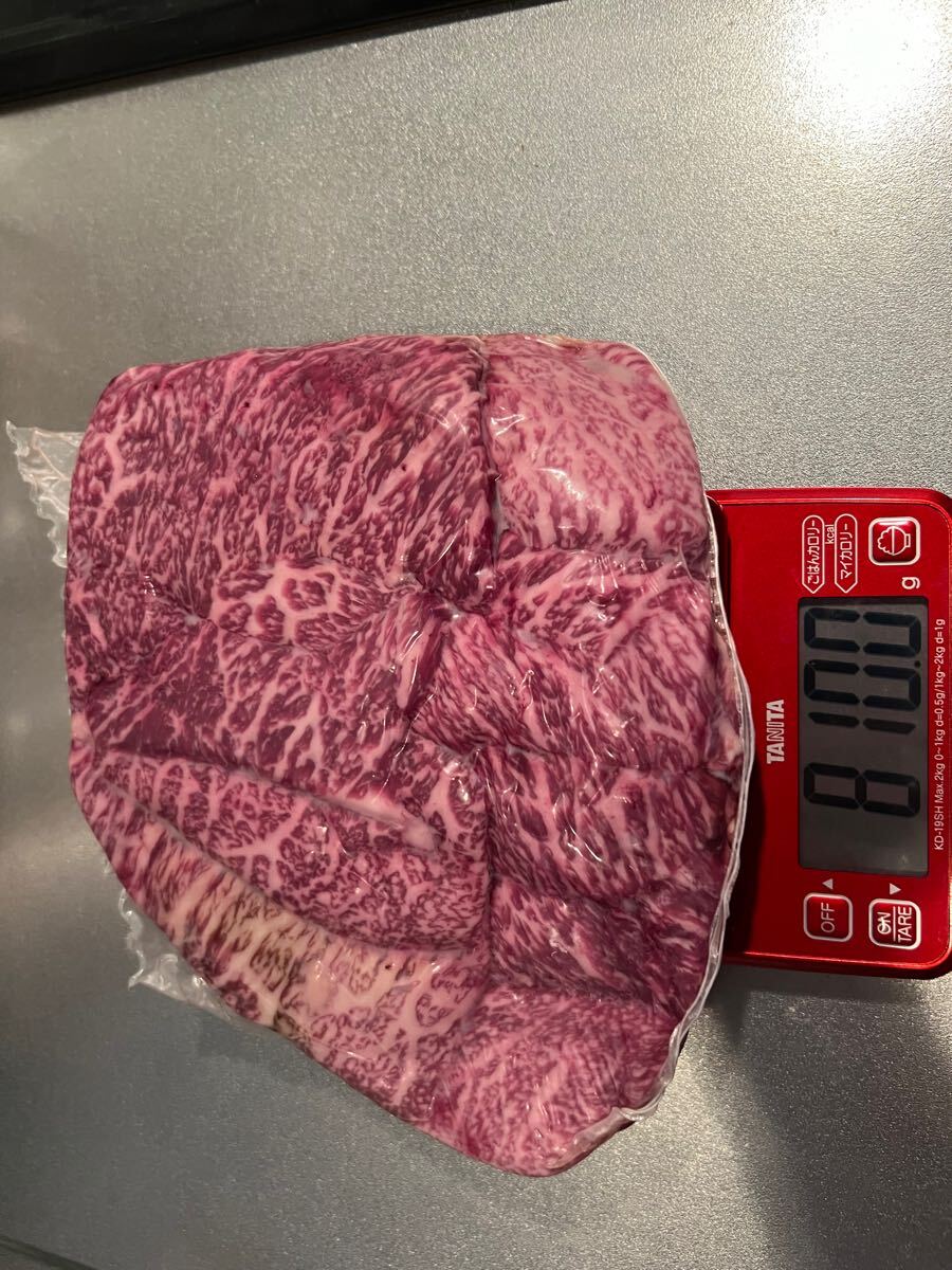 Yahoo!オークション - 国産黒毛和牛A4ランク モモ ロース材 2554g