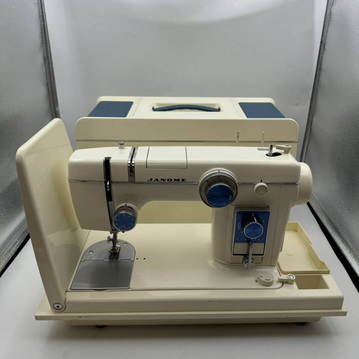 Yahoo!オークション - 【1000～】JANOME ジャノメ ミシン MODEL 804 ハ...