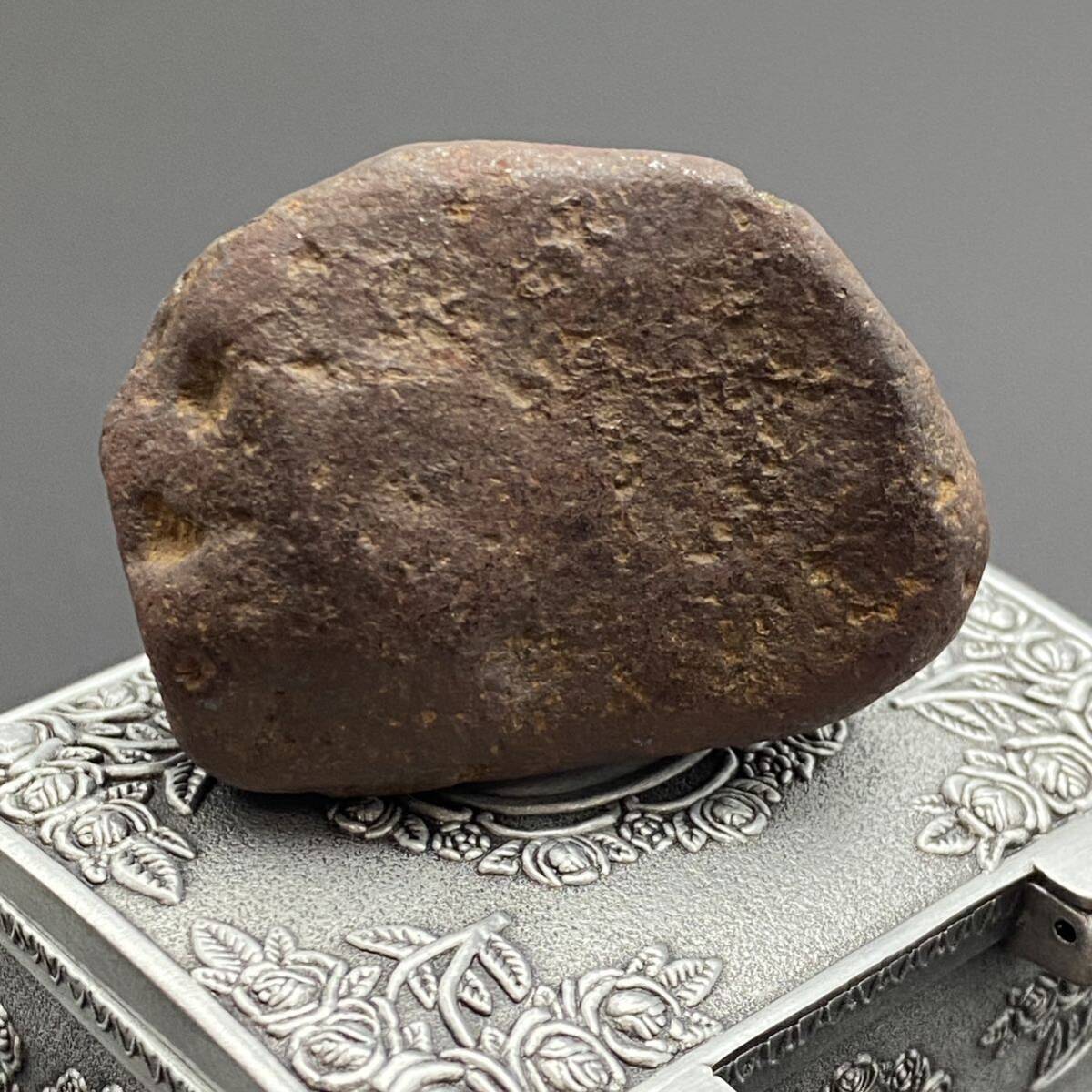 Yahoo!オークション - H17.新疆発掘 鉄隕石 (検)隕鉄 石鉄 鉱物 原石 ...