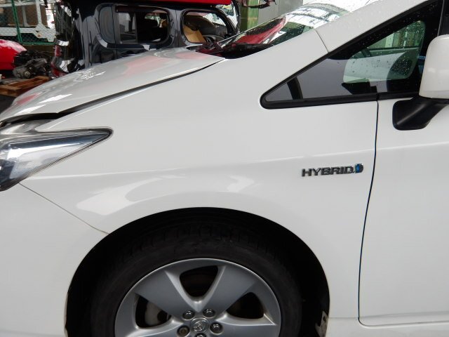 Yahoo!オークション - (B03754-D) プリウス (ZVW30) 左フロントフェン...