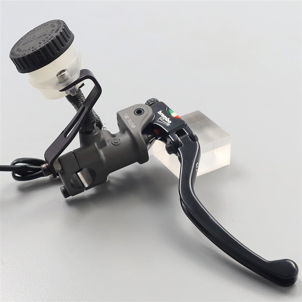 ブレンボ 19RCS ラジアルブレーキマスター 汎用品 K1003Z06 ZX-12R/B4 取り外し(ブレーキ)｜売買されたオークション情報、yahooの商品情報をアーカイブ公開 ...
