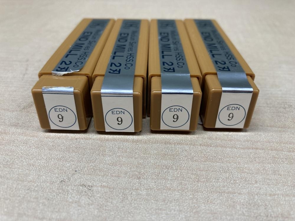 Yahoo!オークション - 018 未使用品 OSG エンドミル EDN 9 4本セット