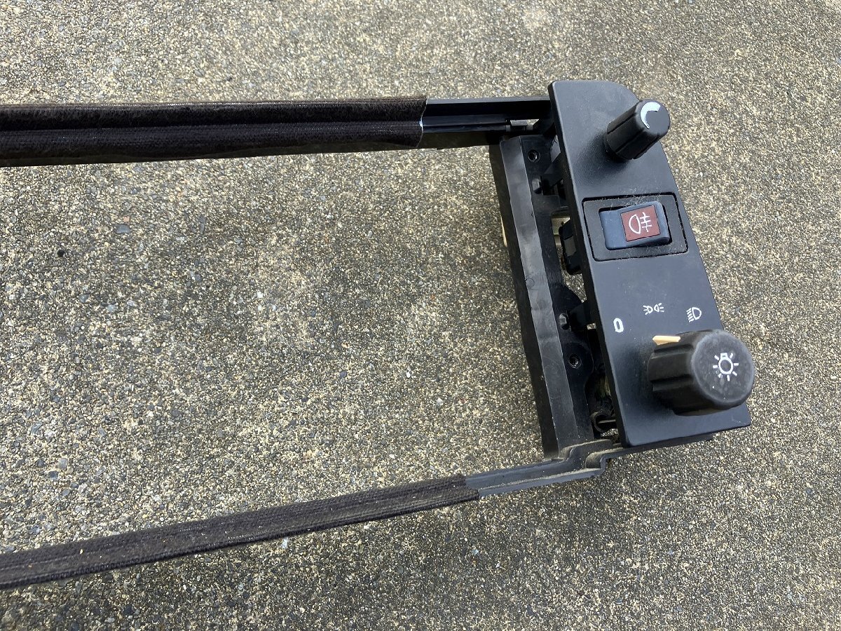 S管理無 10.25 H05 ボルボ E-AB230W 240TACK 最終型 ライトスイッチ インストールパネル 廃車するま は正常 したが 一応現状品(ボルボ用)｜売買されたオークション ...